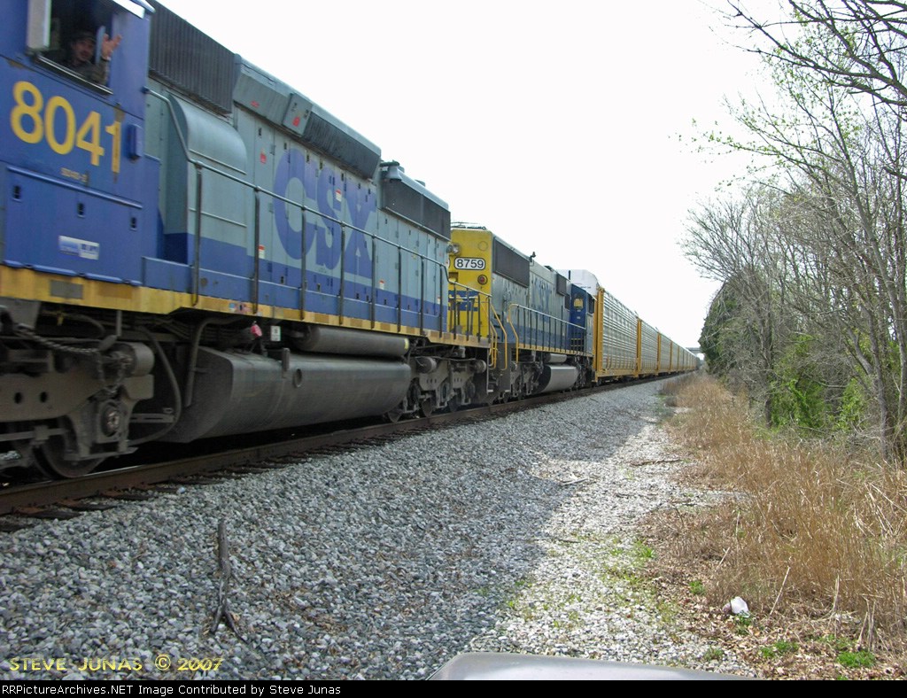 CSX 8041,8759